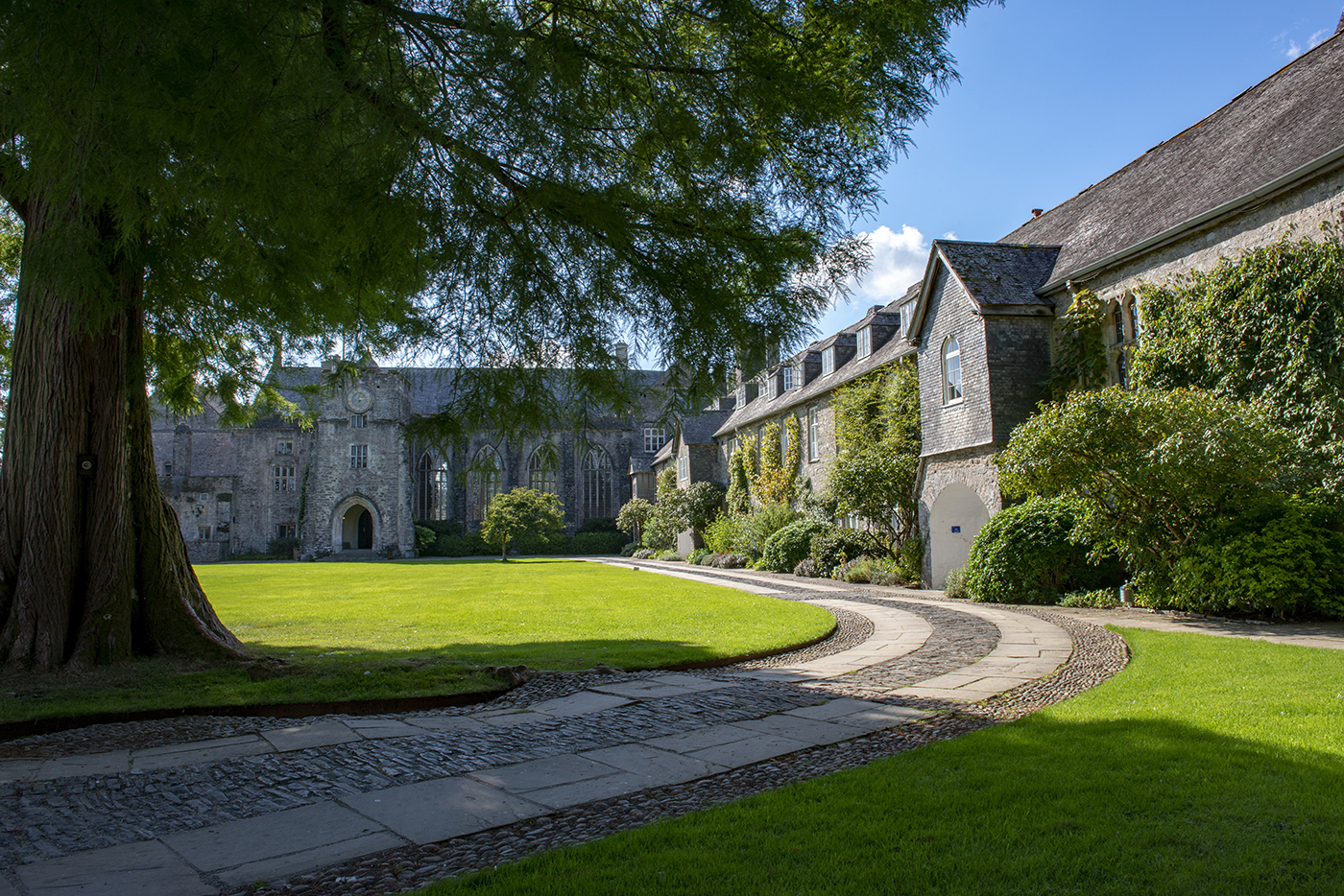 Stickwick Manor & Cottages - Focus on Dartington – another jewel in ...